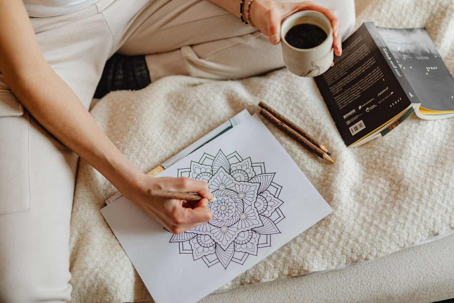 Mandala Art: How to Create Stunning Designs Step by Step - artmefree.
