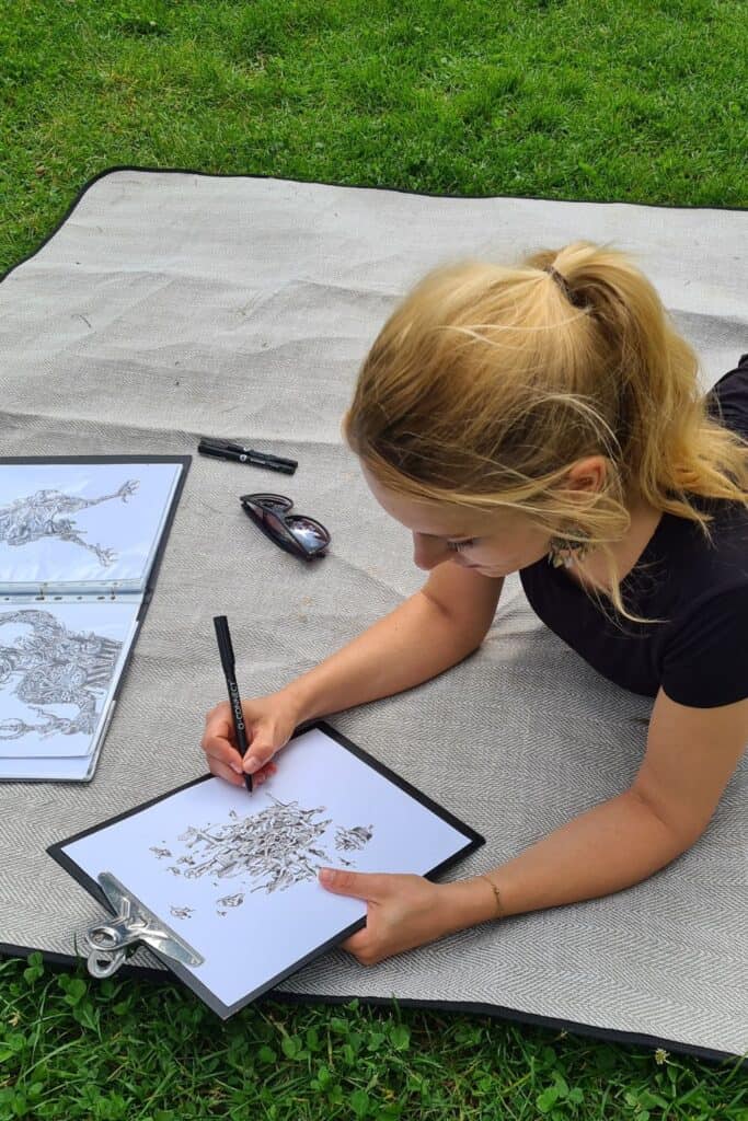 Why Pen Drawing Is the Most Relaxing Art Practice You Need Right Now ...